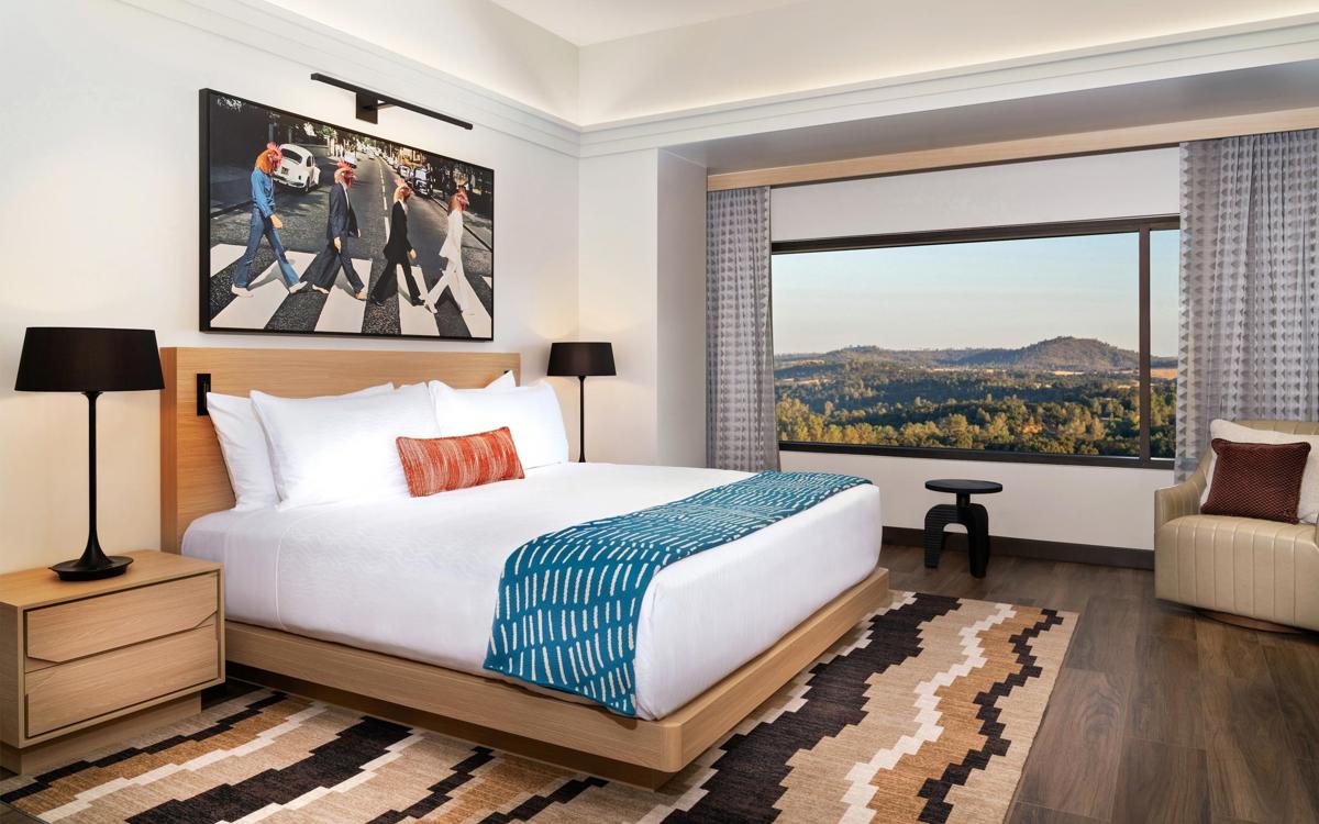 Henhouse Suite | Resorts in Jamestown | Chicken Ranch Casino Resort
